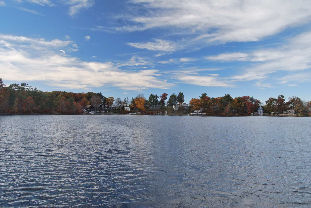 Unique Lake Chargoggagoggmanchauggagoggchaubunagungamaugg - Charismatic ...