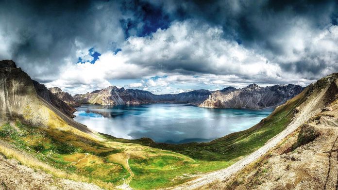 Heaven Lake is one of Best Magical and Peaceful Place on Earth ...