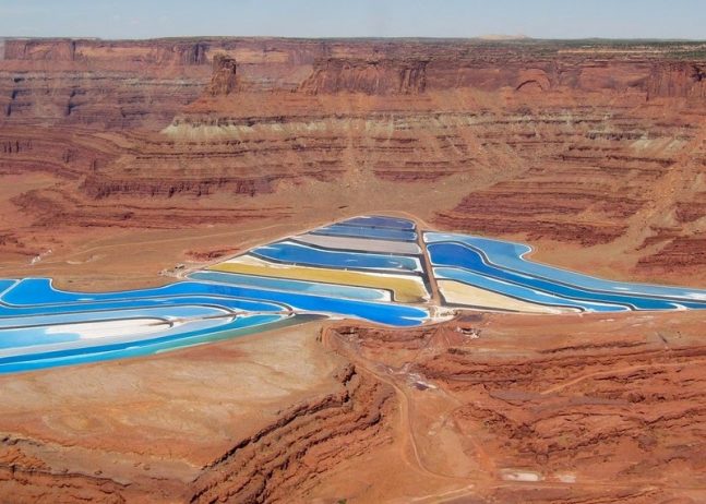The Largest Potash Evaporation Ponds in Utah